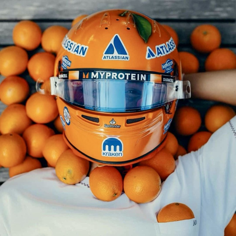 Alex Albon 2025 1:2 BELL Helmets F1 Williams Upgrade Bundle - The ...